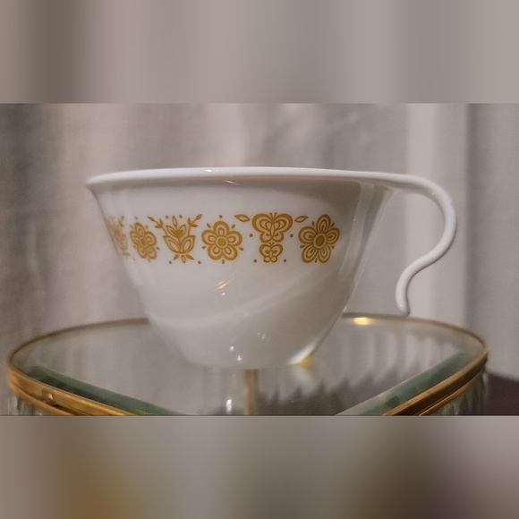 Corelle | Kitchen | Corelle Butterfly Gold Stackable Tea Coffee Cup ...